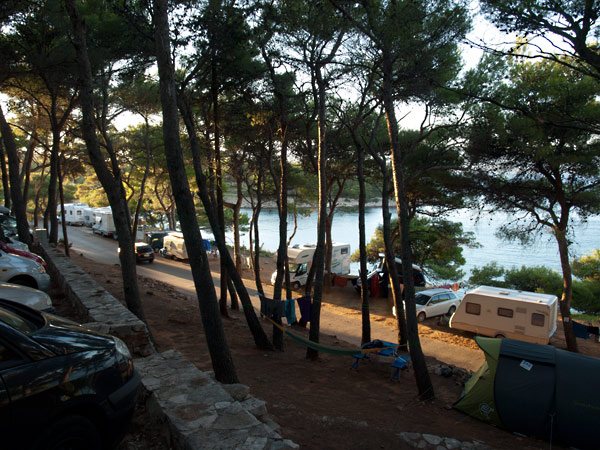 Camping und Campingplätze in Nord-Dalmatien » Camping auf Hvar